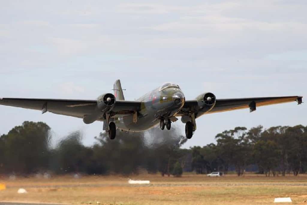Canberra und Vampire des Temora Aviation Museum sollen wieder fliegen