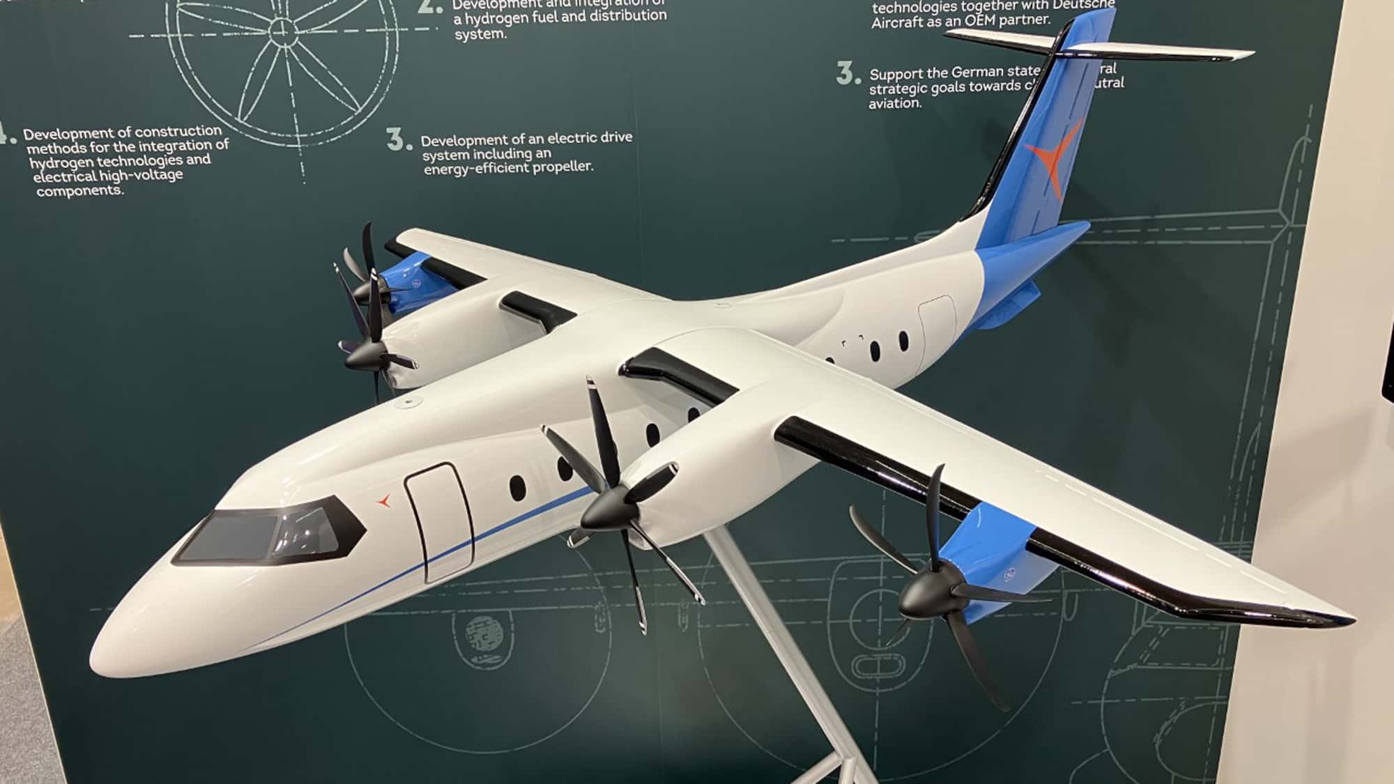 Deutsche Aircraft baut eine D328 für Brennstoffzellentests um.